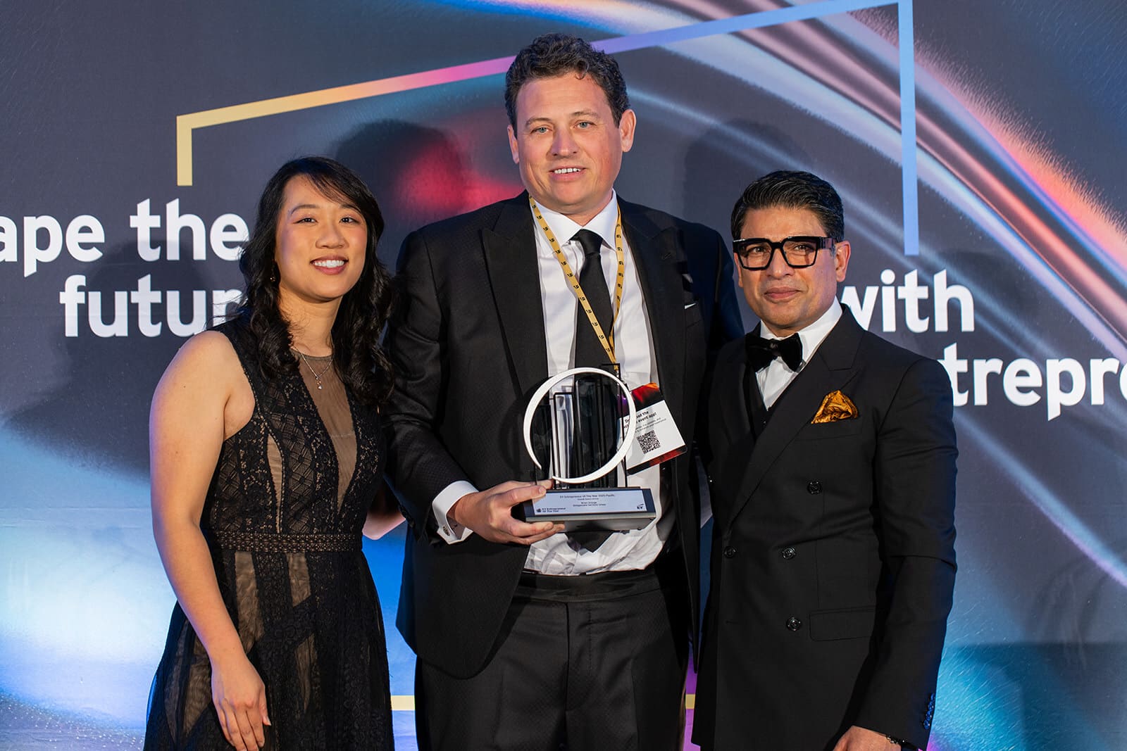 Co-Founder of Bridgemans Services Group named EY Entrepreneur Of The Year® 2025 Pacific ...